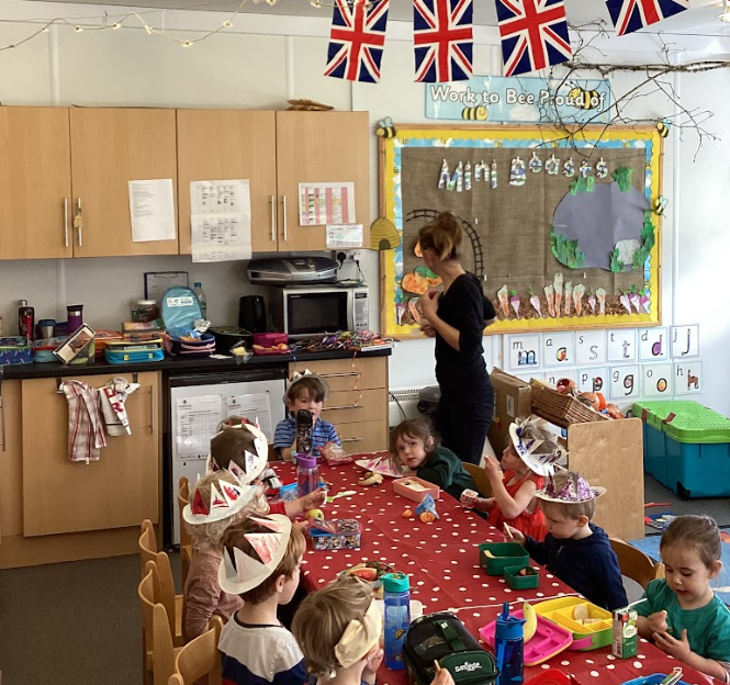 Longvernal Primary School - Our School